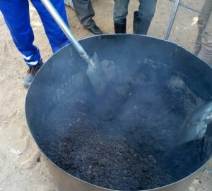 Images: Making interlocking blocks from plastic waste - EnviroNews ...